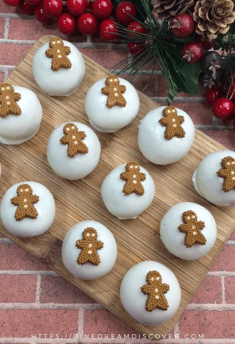 Gingerbread Oreo Truffles - Dine Dream Discover