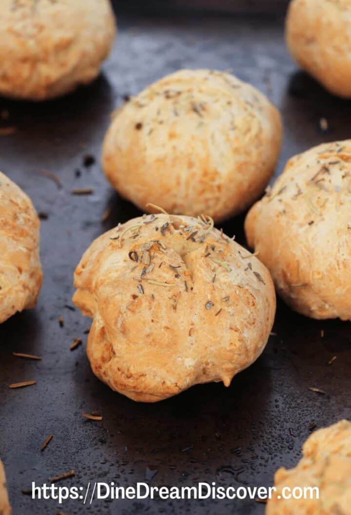 Italian Cheese Buns Recipe