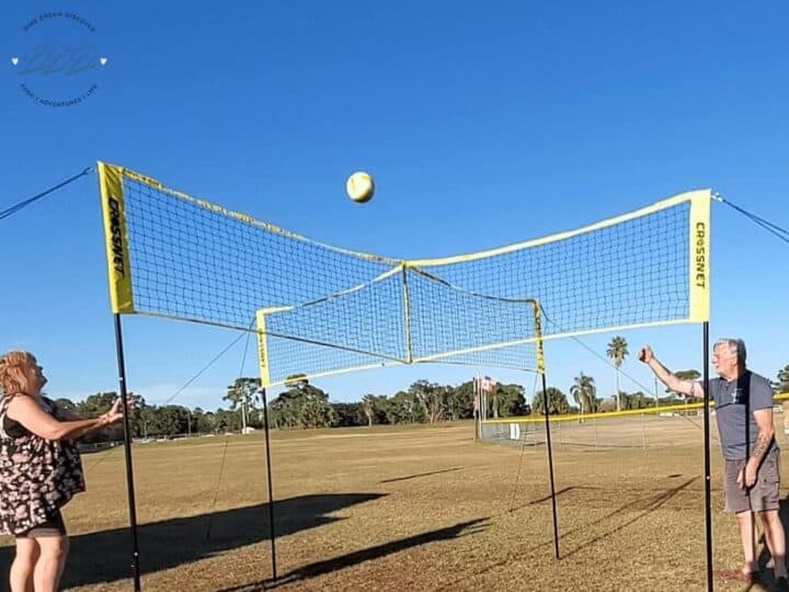 CROSSNET - The New Game in Town