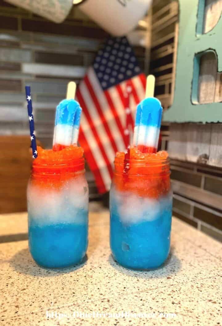 Easy Frozen Bomb Pop Cocktail Recipe