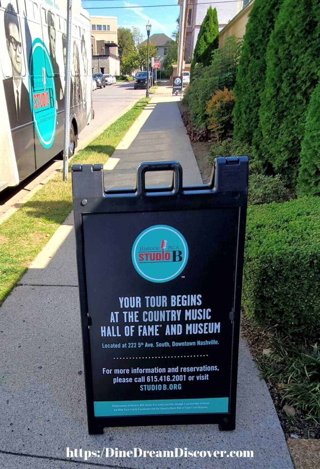 Tour The Legendary Nashville RCA Studio B | Dine Dream Discover