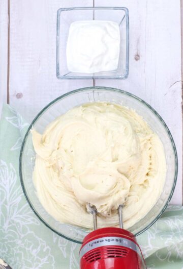 Peach Cobbler Pound Cake Recipe with Crown Royal Peach Icing - Dine ...