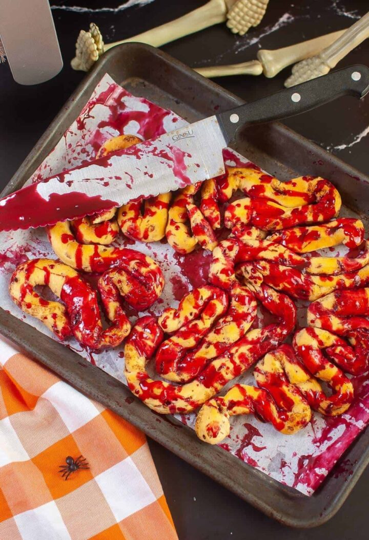 Bloody Intestines Cinnamon Rolls Recipe - Dine Dream Discover
