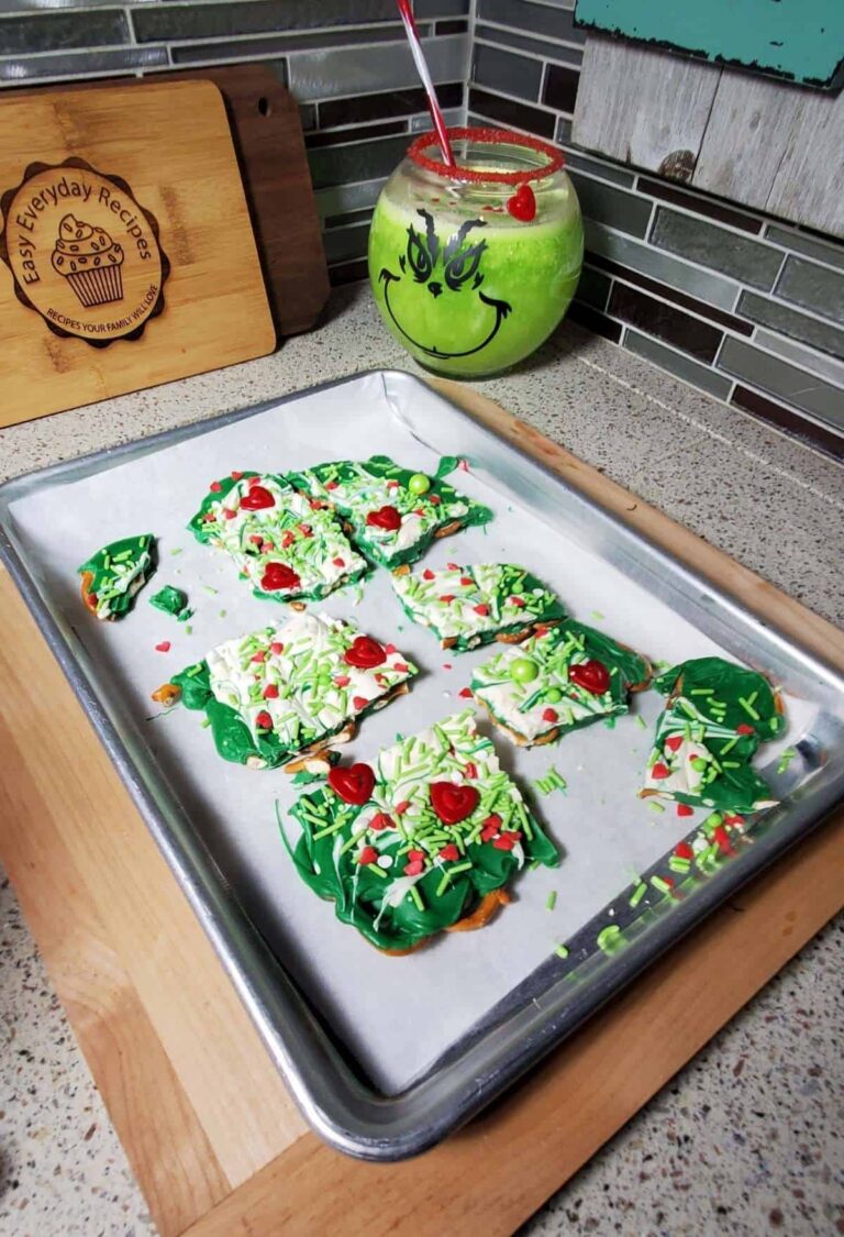 You're a Mean One Mr. Grinch Bark Recipe - Dine Dream Discover