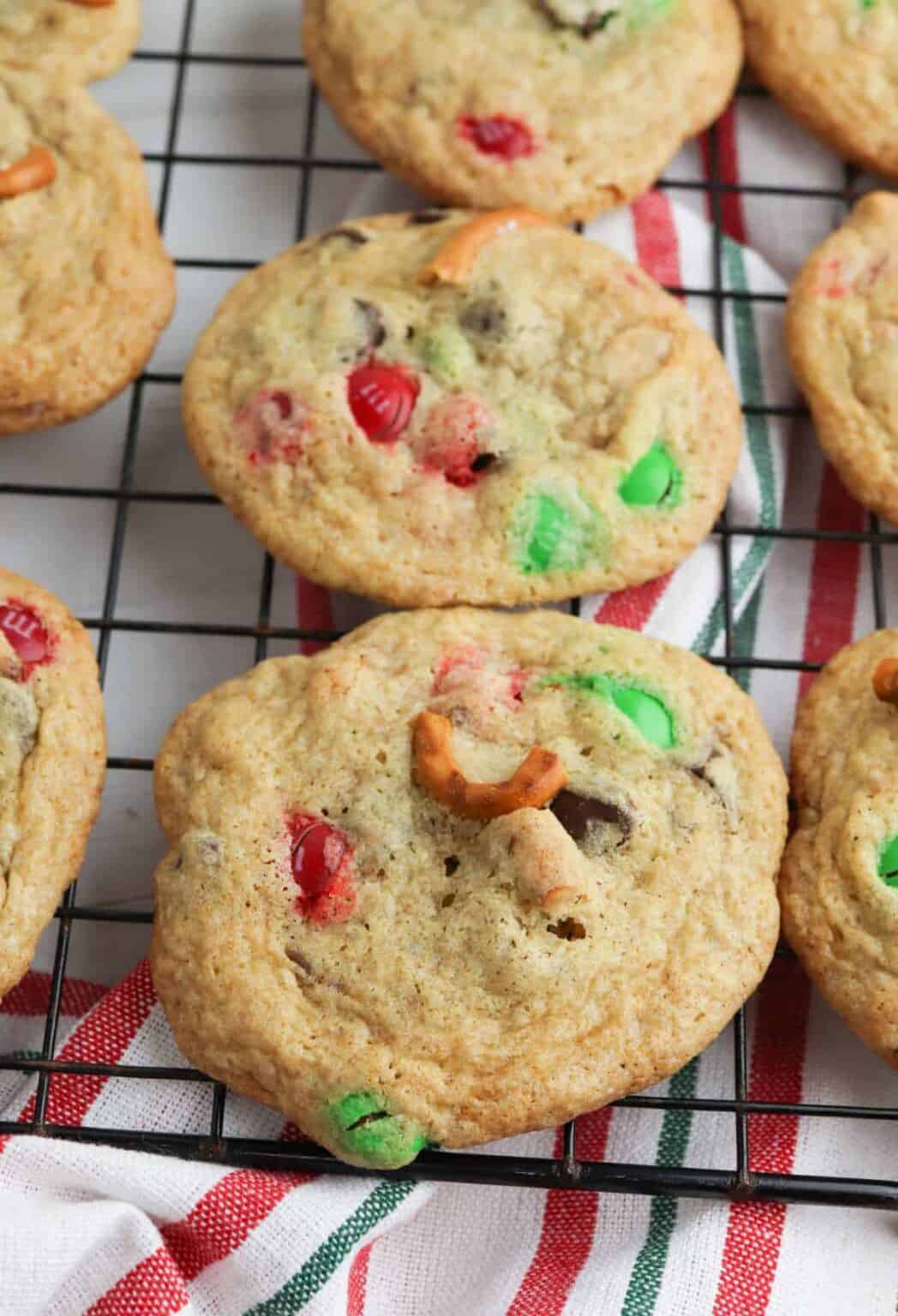 Kitchen Sink Christmas Cookies Recipe - Dine Dream Discover