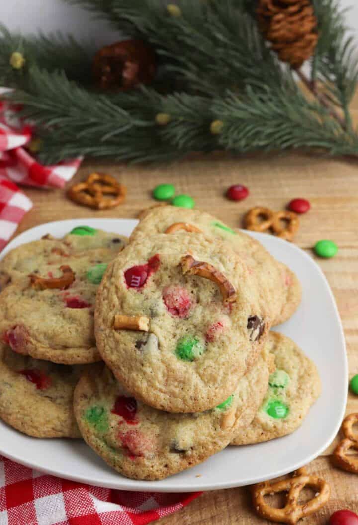 Kitchen Sink Christmas Cookies Recipe - Dine Dream Discover