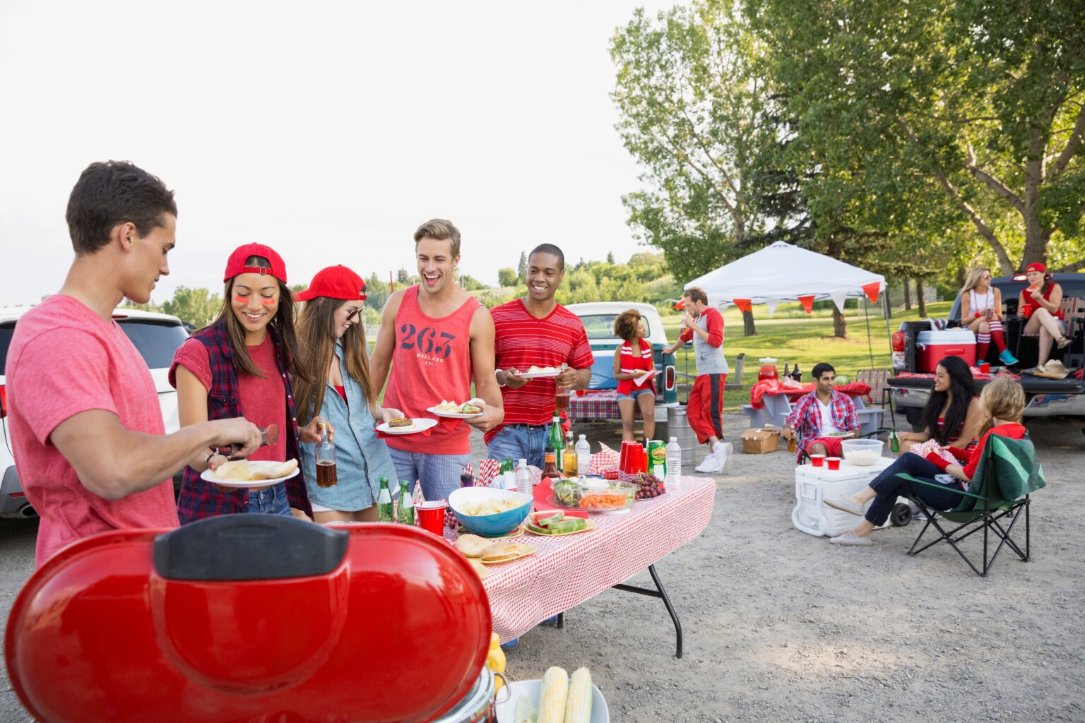 The Ultimate Tailgate Party Guide: Everything You Need to Know - Dine ...